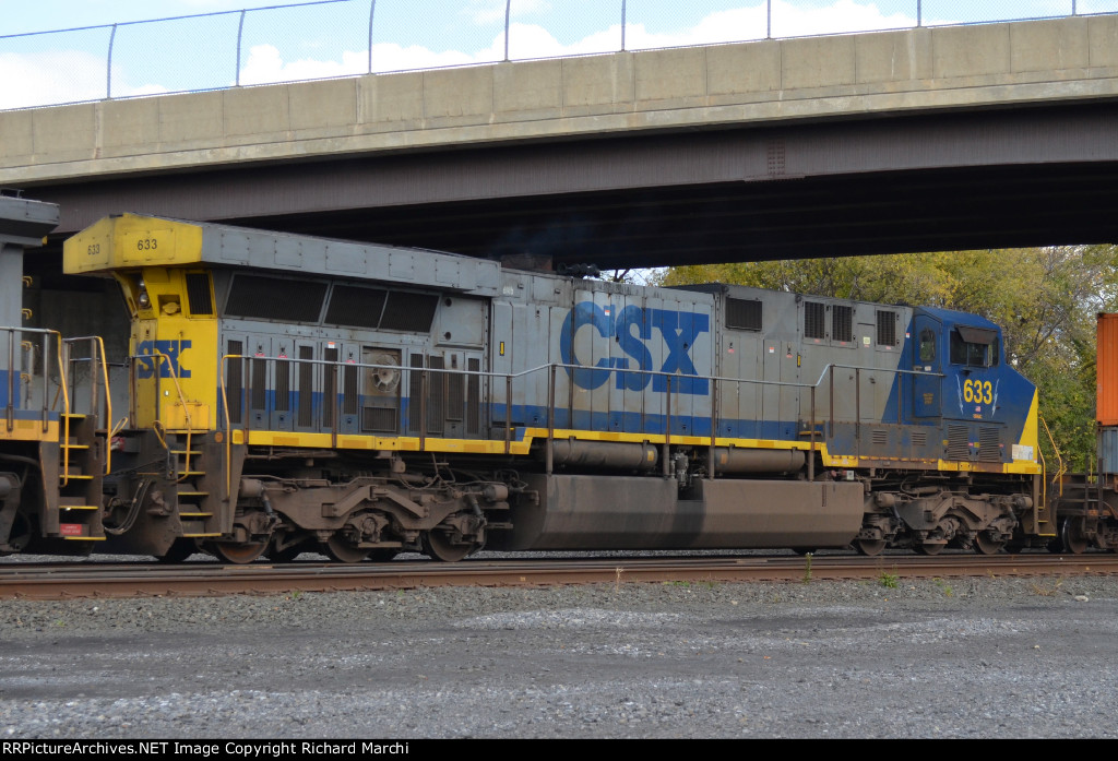 CSX 633